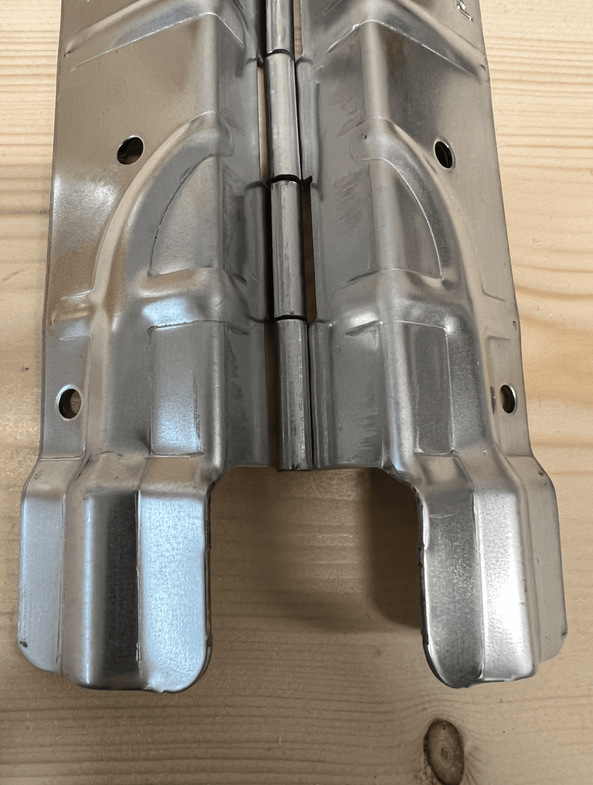 Buy Metal Pallet Collar Hinges Online in Canada - Free Shipping